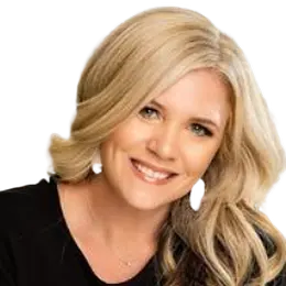 Shauna Clark | Traded Profile