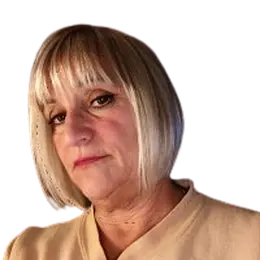 Deborah McIntyre | Traded Profile